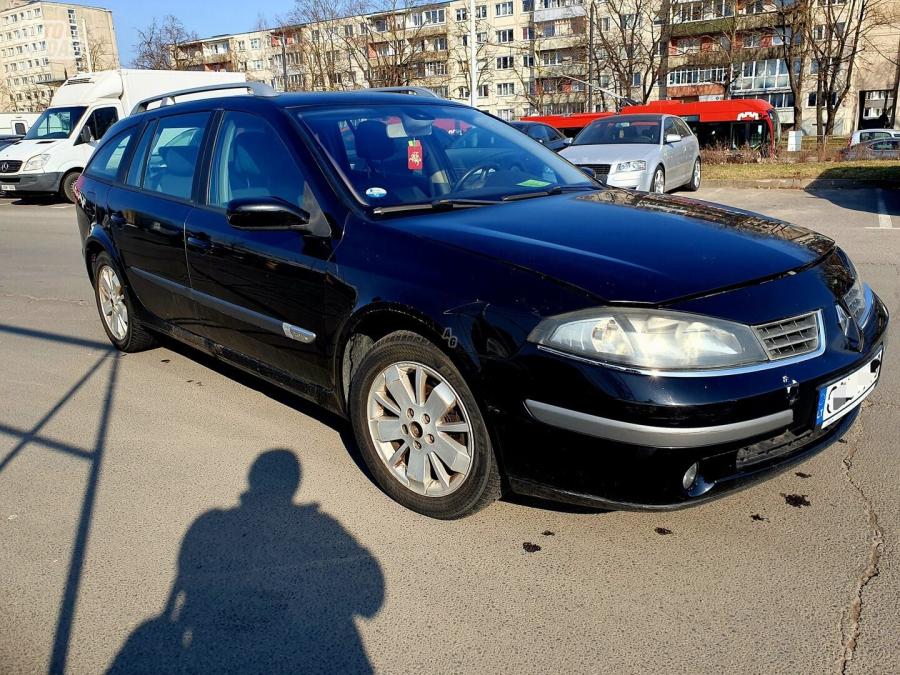 Black Renault Laguna 2007 in Vilnius, with an engine capacity of 2.00 L and mileage of 158 thousand km for 999 €, photo 7 on AUTOMOTO.COM.LV