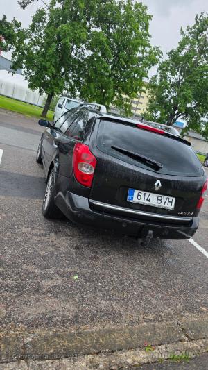 Black Renault Laguna 2007 in Tallinn, with an engine capacity of 2.20 L and mileage of 250 thousand km for 1299 €, photo 6 on AUTOMOTO.COM.LV