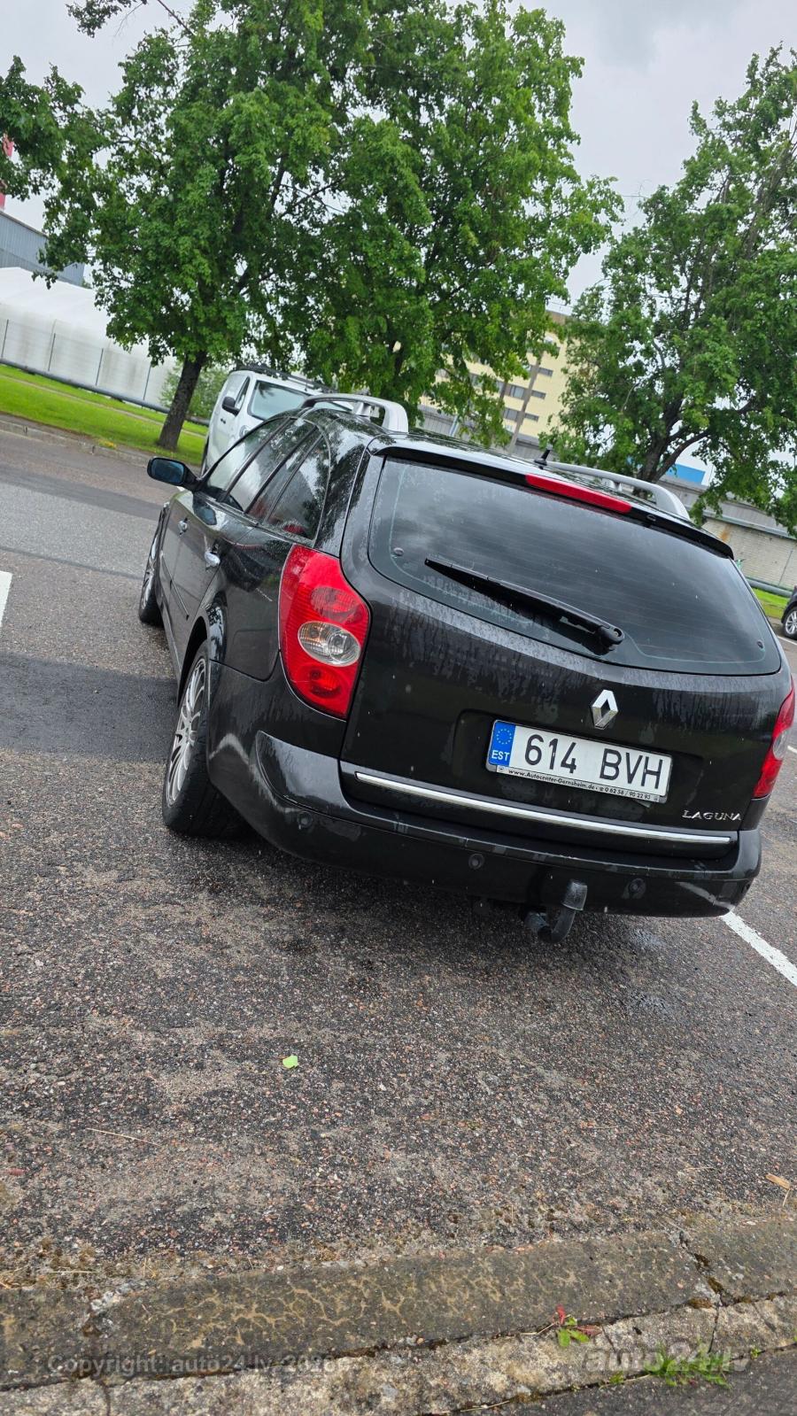 Black Renault Laguna 2007 in Tallinn, with an engine capacity of 2.20 L and mileage of 250 thousand km for 1299 €, photo 6 on AUTOMOTO.COM.LV