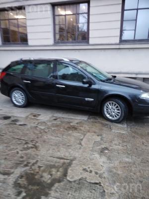 Black Renault Laguna 2007 in Riga, with an engine capacity of 1.90 L and mileage of 407 thousand km for 1800 €, photo  on AUTOMOTO.COM.LV
