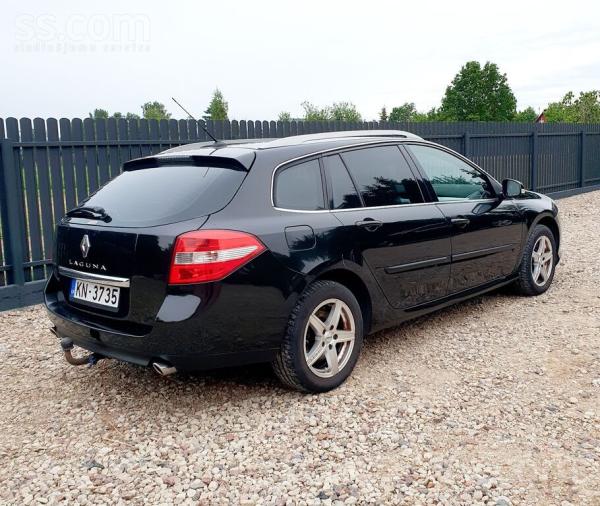Melns Renault Laguna 2008 Tukums, ar dzinēja tilpumu 2.00 L un nobraukumu 329 tūkst. km par 2100 €, foto 2 vietnē AUTOMOTO.COM.LV