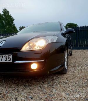 Melns Renault Laguna 2008 Tukums, ar dzinēja tilpumu 2.00 L un nobraukumu 329 tūkst. km par 2100 €, foto 5 vietnē AUTOMOTO.COM.LV