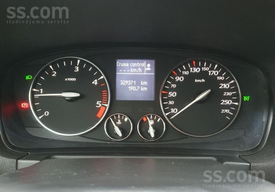 Melns Renault Laguna 2008 Tukums, ar dzinēja tilpumu 2.00 L un nobraukumu 329 tūkst. km par 2100 €, foto 8 vietnē AUTOMOTO.COM.LV