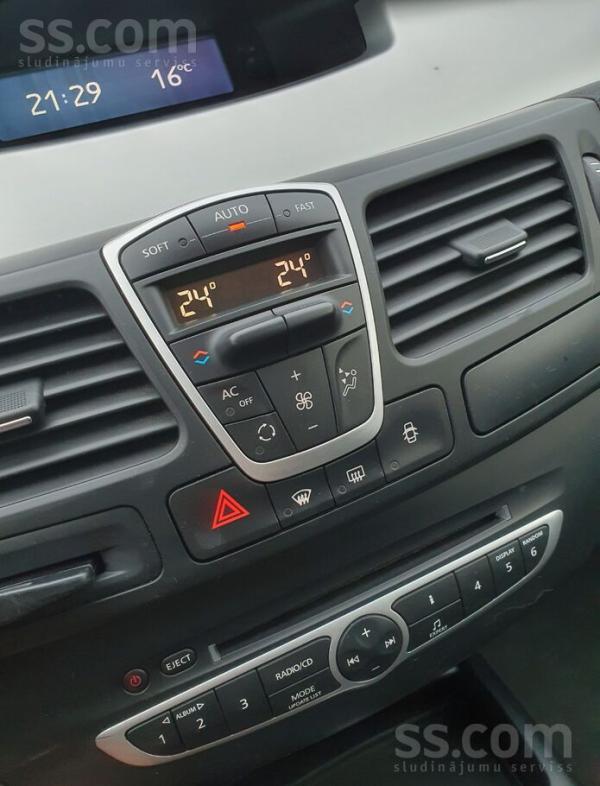 Melns Renault Laguna 2008 Tukums, ar dzinēja tilpumu 2.00 L un nobraukumu 329 tūkst. km par 2100 €, foto 8 vietnē AUTOMOTO.COM.LV