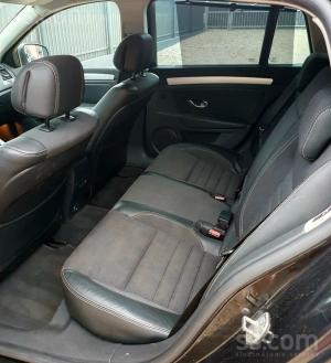 Melns Renault Laguna 2008 Tukums, ar dzinēja tilpumu 2.00 L un nobraukumu 329 tūkst. km par 2100 €, foto 10 vietnē AUTOMOTO.COM.LV