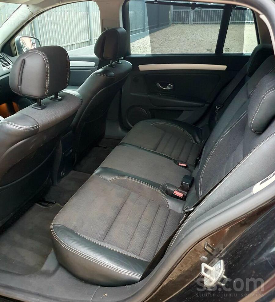 Melns Renault Laguna 2008 Tukums, ar dzinēja tilpumu 2.00 L un nobraukumu 329 tūkst. km par 2100 €, foto 10 vietnē AUTOMOTO.COM.LV