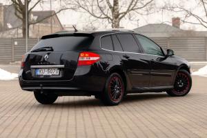 Black Renault Laguna 2008 in Jelgava, with an engine capacity of 1.50 L and mileage of 281 thousand km for 2900 €, photo 6 on AUTOMOTO.COM.LV