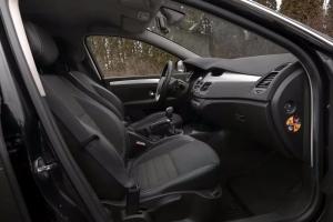 Black Renault Laguna 2008 in Jelgava, with an engine capacity of 1.50 L and mileage of 281 thousand km for 2900 €, photo 9 on AUTOMOTO.COM.LV