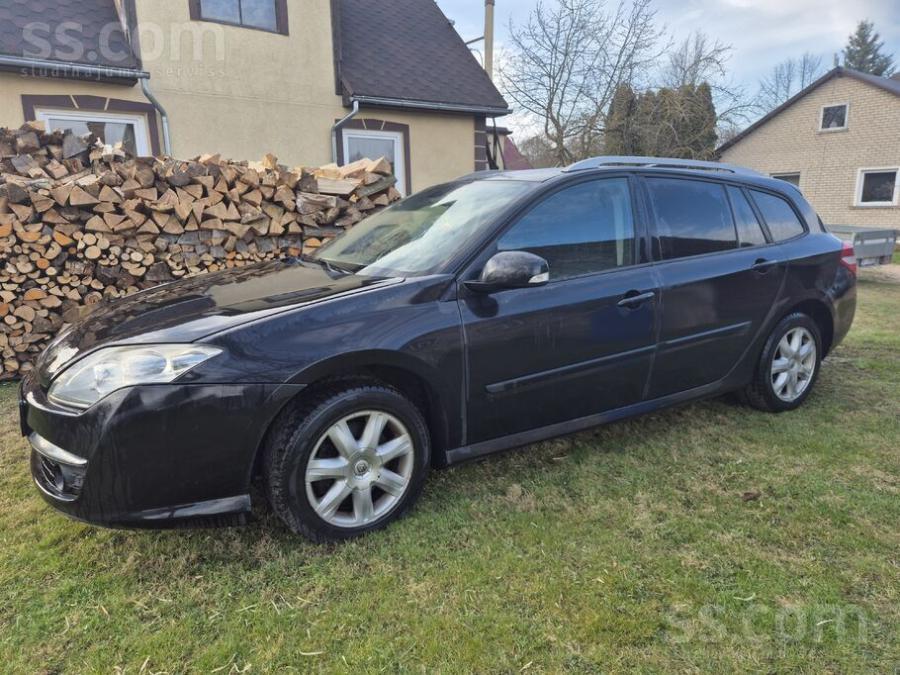 Black Renault Laguna 2009 in Saldus, with an engine capacity of 1.90 L and mileage of 313 thousand km for 1200 €, photo 1 on AUTOMOTO.COM.LV