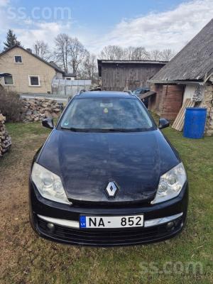 Black Renault Laguna 2009 in Saldus, with an engine capacity of 1.90 L and mileage of 313 thousand km for 1200 €, photo 2 on AUTOMOTO.COM.LV