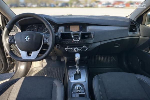 Melns Renault Laguna 2009 Kauņa, ar dzinēja tilpumu 2.00 L un nobraukumu 330 tūkst. km par 2000 €, foto 10 vietnē AUTOMOTO.COM.LV