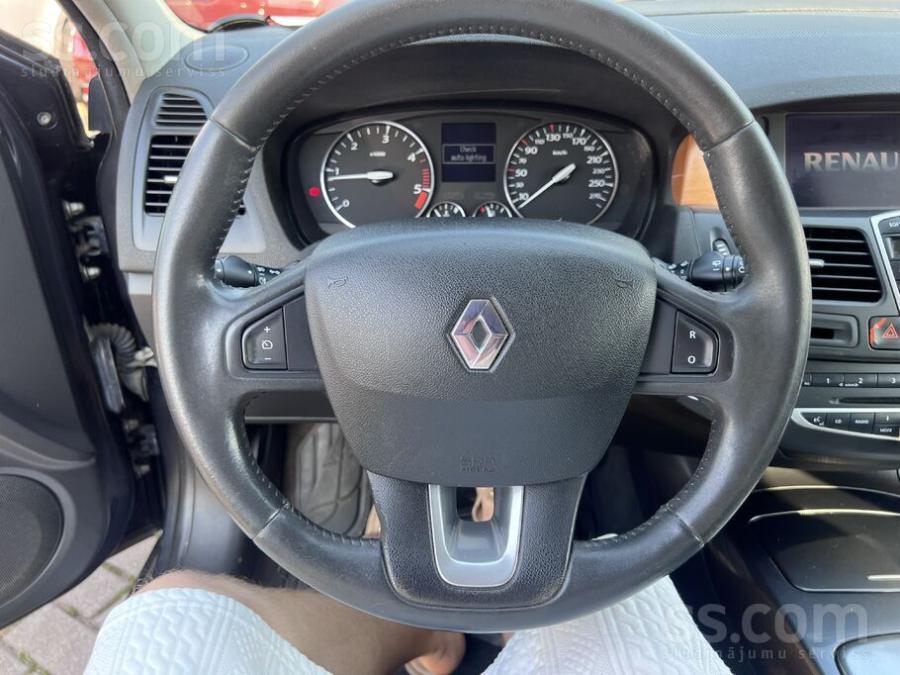 Melns Renault Laguna 2009 Talsi, ar dzinēja tilpumu 2.00 L un nobraukumu 266 tūkst. km par 2570 €, foto 13 vietnē AUTOMOTO.COM.LV