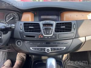 Melns Renault Laguna 2009 Talsi, ar dzinēja tilpumu 2.00 L un nobraukumu 266 tūkst. km par 2570 €, foto 15 vietnē AUTOMOTO.COM.LV