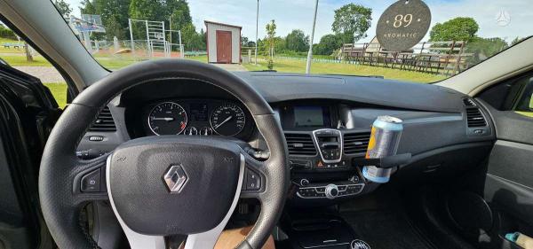 Melns Renault Laguna 2009 Mažeikiai, ar dzinēja tilpumu 1.46 L un nobraukumu 239 tūkst. km par 3200 €, foto 7 vietnē AUTOMOTO.COM.LV