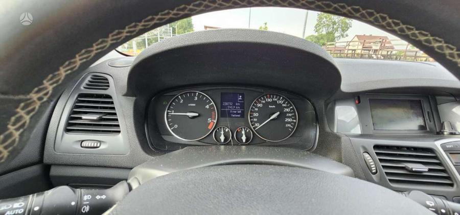 Melns Renault Laguna 2009 Mažeikiai, ar dzinēja tilpumu 1.46 L un nobraukumu 239 tūkst. km par 3200 €, foto 12 vietnē AUTOMOTO.COM.LV