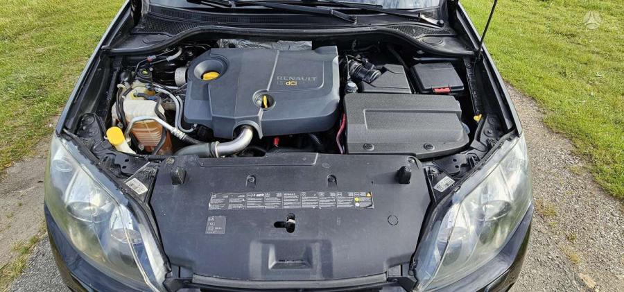 Melns Renault Laguna 2009 Mažeikiai, ar dzinēja tilpumu 1.46 L un nobraukumu 239 tūkst. km par 3200 €, foto 15 vietnē AUTOMOTO.COM.LV