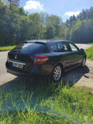 Melns Renault Laguna 2009 Viļņa, ar dzinēja tilpumu 2.00 L un nobraukumu 271 tūkst. km par 2400 €, foto 6 vietnē AUTOMOTO.COM.LV