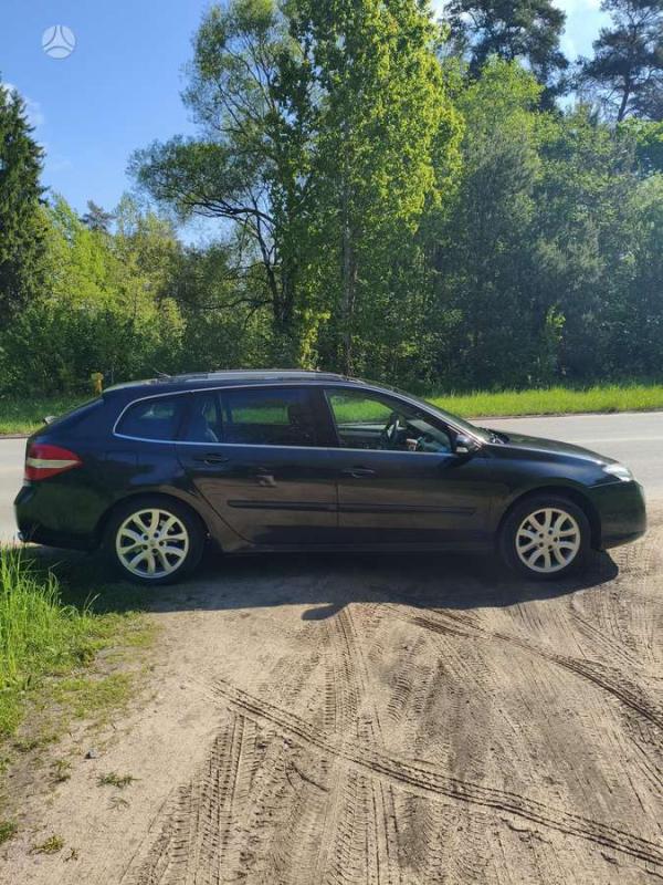Melns Renault Laguna 2009 Viļņa, ar dzinēja tilpumu 2.00 L un nobraukumu 271 tūkst. km par 2400 €, foto 6 vietnē AUTOMOTO.COM.LV