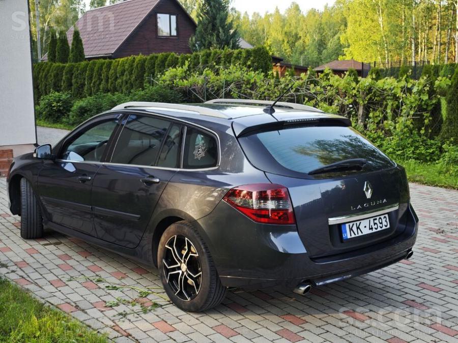 Black Renault Laguna 2010 in Riga, with an engine capacity of 2.00 L and mileage of 208 thousand km for 4000 €, photo 3 on AUTOMOTO.COM.LV