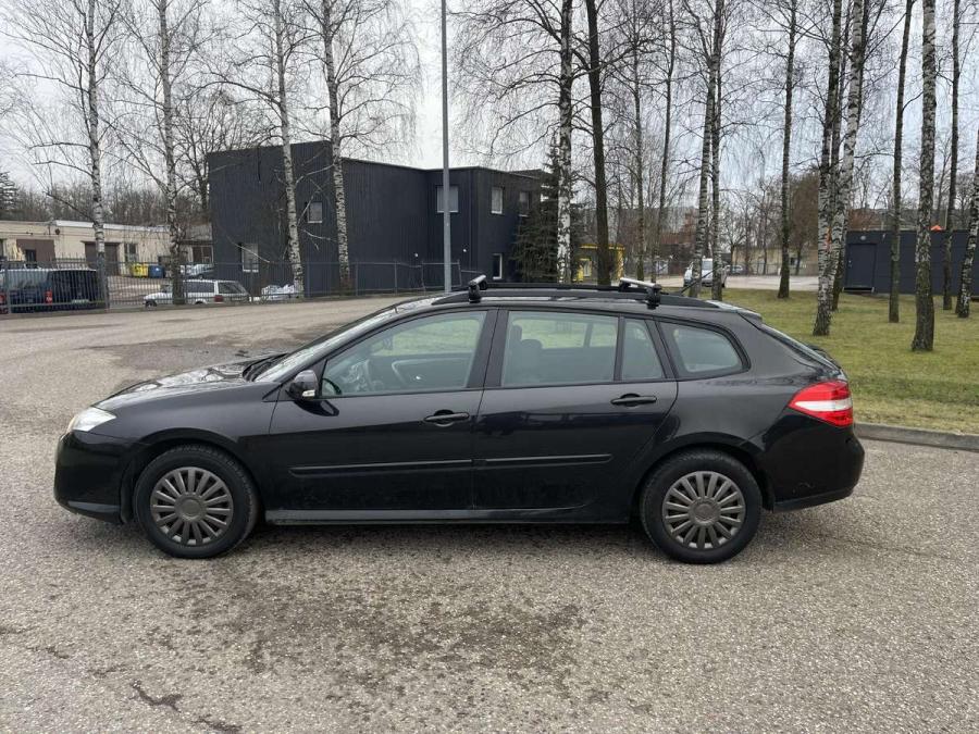 Black Renault Laguna 2010 in Marijampole, with an engine capacity of 1.46 L and mileage of 292 thousand km for 2199 €, photo 4 on AUTOMOTO.COM.LV
