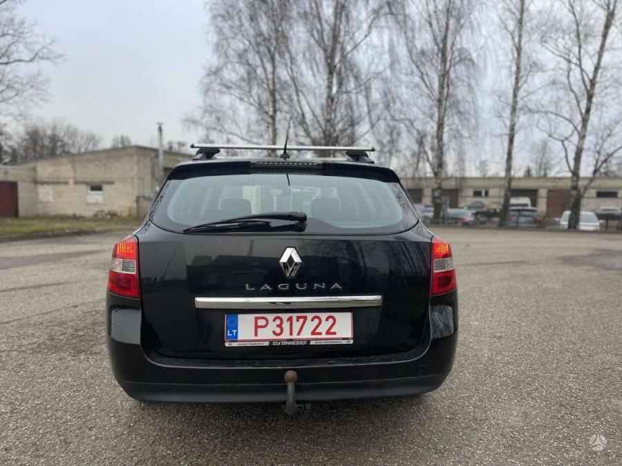 Black Renault Laguna 2010 in Marijampole, with an engine capacity of 1.46 L and mileage of 292 thousand km for 2199 €, photo 6 on AUTOMOTO.COM.LV
