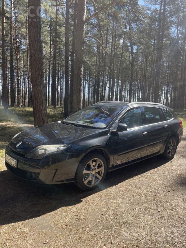 Melns Renault Laguna 2010 Jūrmala, ar dzinēja tilpumu 2.00 L un nobraukumu 187 tūkst. km par 5000 €, foto 4 vietnē AUTOMOTO.COM.LV