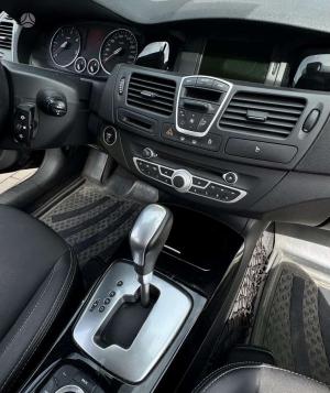 Melns Renault Laguna 2011 Klaipėda, ar dzinēja tilpumu 2.00 L un nobraukumu 308 tūkst. km par 2500 €, foto 8 vietnē AUTOMOTO.COM.LV