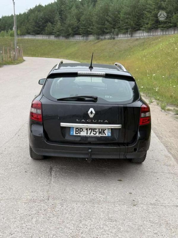 Melns Renault Laguna 2011 Viļņa, ar dzinēja tilpumu 1.46 L un nobraukumu 239 tūkst. km par 3800 €, foto 5 vietnē AUTOMOTO.COM.LV