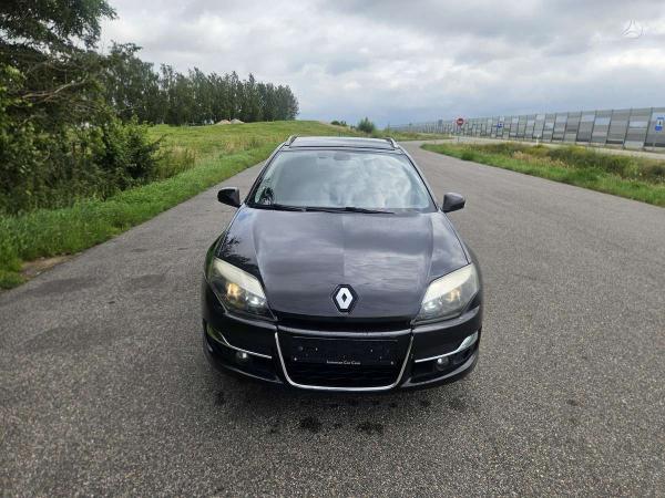 Renault Laguna 2011 Marijampole vietnē Melns Renault Laguna 2011 Marijampole, ar dzinēja tilpumu 1.46 L un nobraukumu 198 tūkst. km par 3400 €, foto 1 vietnē AUTOMOTO.COM.LV
