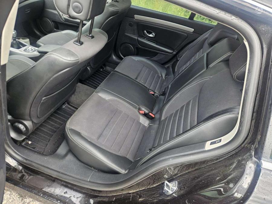 Melns Renault Laguna 2011 Marijampole, ar dzinēja tilpumu 1.46 L un nobraukumu 198 tūkst. km par 3400 €, foto 12 vietnē AUTOMOTO.COM.LV