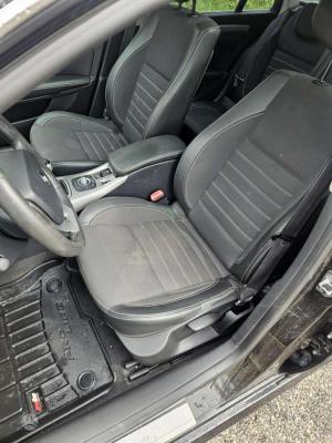 Melns Renault Laguna 2011 Marijampole, ar dzinēja tilpumu 1.46 L un nobraukumu 198 tūkst. km par 3400 €, foto 15 vietnē AUTOMOTO.COM.LV