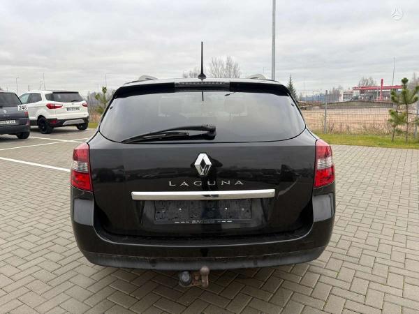 Black Renault Laguna 2012 in Taurage, with an engine capacity of 1.46 L and mileage of 285 thousand km for 4200 €, photo 4 on AUTOMOTO.COM.LV