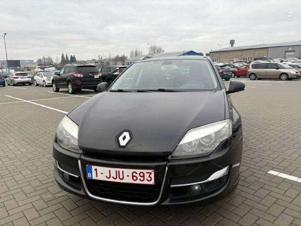 Black Renault Laguna 2012 in Taurage, with an engine capacity of 1.46 L and mileage of 285 thousand km for 4200 €, photo 8 on AUTOMOTO.COM.LV