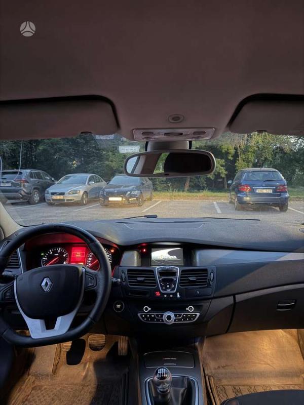 Black Renault Laguna 2012 in Vilnius, with an engine capacity of 2.00 L and mileage of 350 thousand km for 1490 €, photo 8 on AUTOMOTO.COM.LV