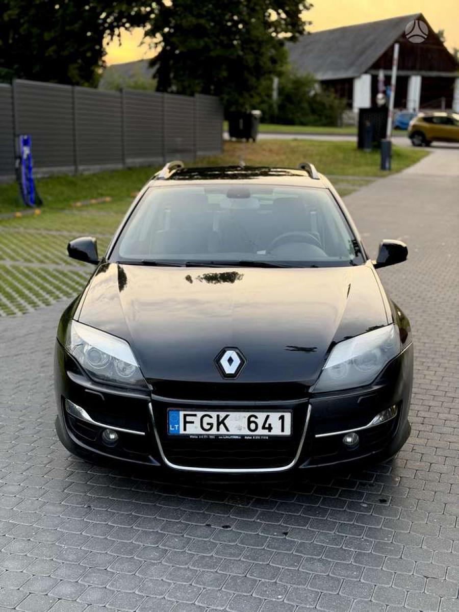 Black Renault Laguna 2012 in Vilnius, with an engine capacity of 2.00 L and mileage of 286 thousand km for 2450 €, photo 4 on AUTOMOTO.COM.LV
