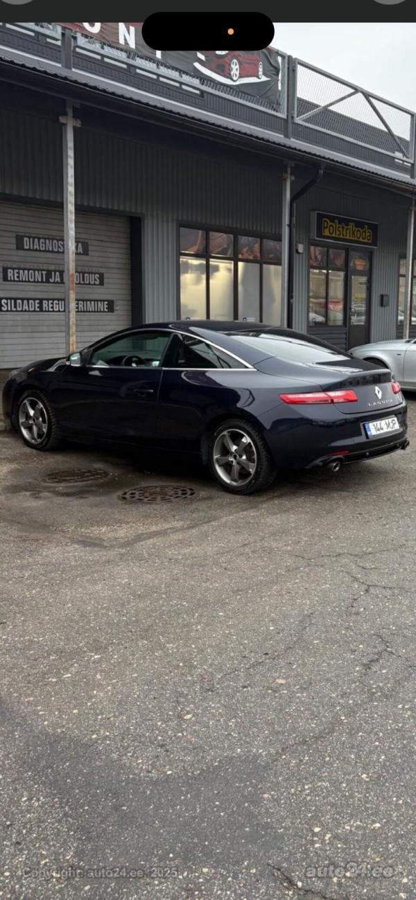 Blue Renault Laguna 2009 in Tallinn, with an engine capacity of 2.00 L and mileage of 295 thousand km for 5900 €, photo 11 on AUTOMOTO.COM.LV