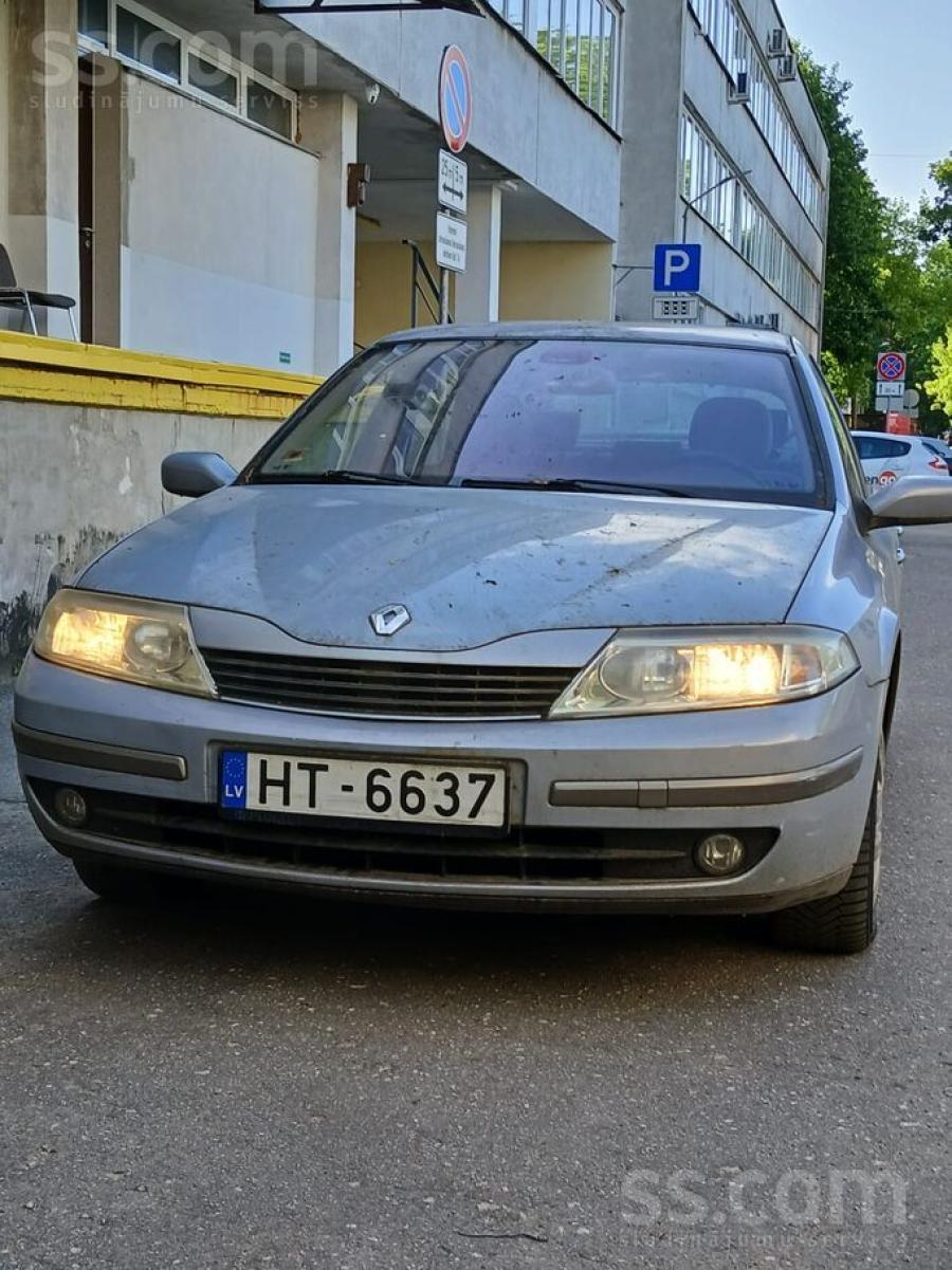 Zils Renault Laguna 2001 Rīga, ar dzinēja tilpumu 2.00 L un nobraukumu 260 tūkst. km par 290 €, foto 1 vietnē AUTOMOTO.COM.LV