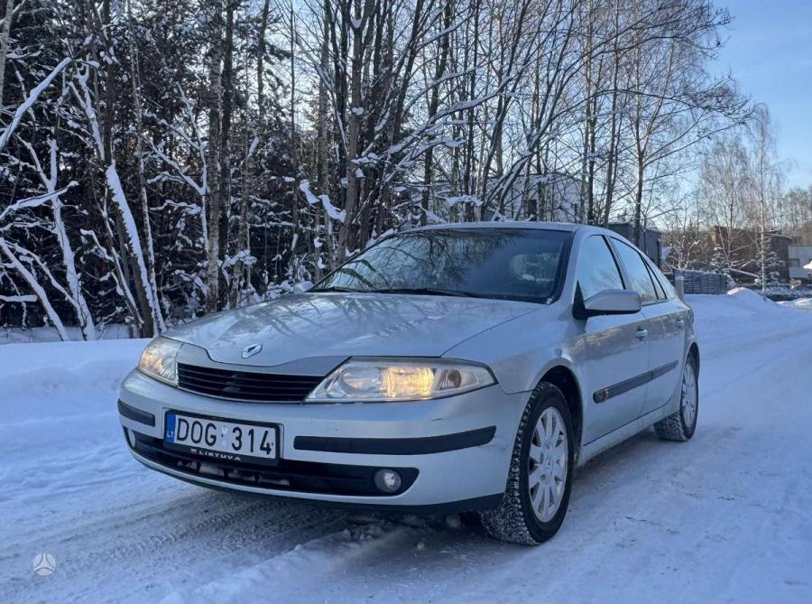 Zils Renault Laguna 2002 Viļņa, ar dzinēja tilpumu 1.60 L un nobraukumu 234 tūkst. km par 550 €, foto 1 vietnē AUTOMOTO.COM.LV