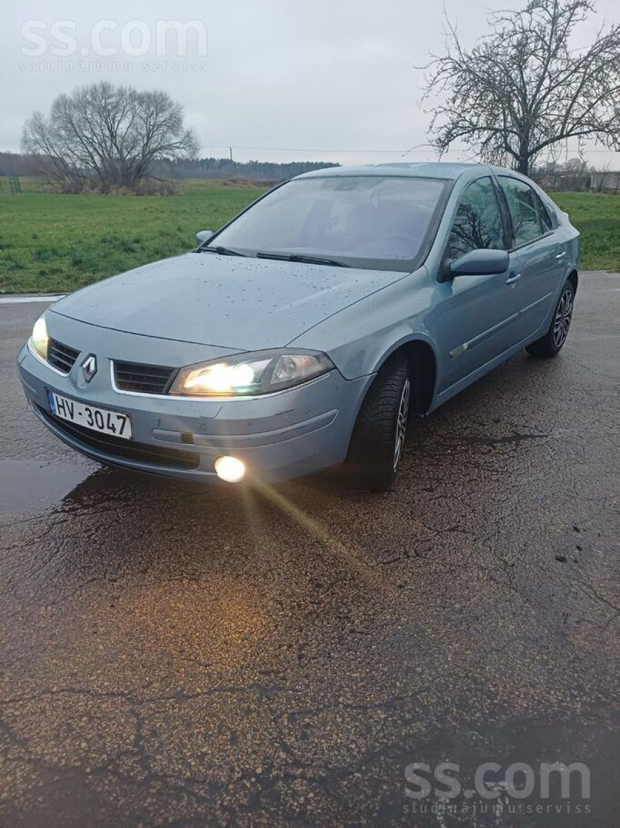 Blue Renault Laguna 2005 in Jelgava, with an engine capacity of 1.90 L and mileage of 375 thousand km for 1500 €, photo 2 on AUTOMOTO.COM.LV