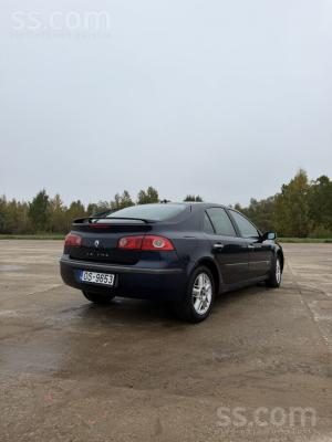 Zils Renault Laguna 2005 Rīga, ar dzinēja tilpumu 1.90 L un nobraukumu 385 tūkst. km par 1000 €, foto 4 vietnē AUTOMOTO.COM.LV