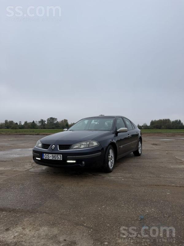 Blue Renault Laguna 2005 in Riga, with an engine capacity of 1.90 L and mileage of 385 thousand km for 1000 €, photo 1 on AUTOMOTO.COM.LV