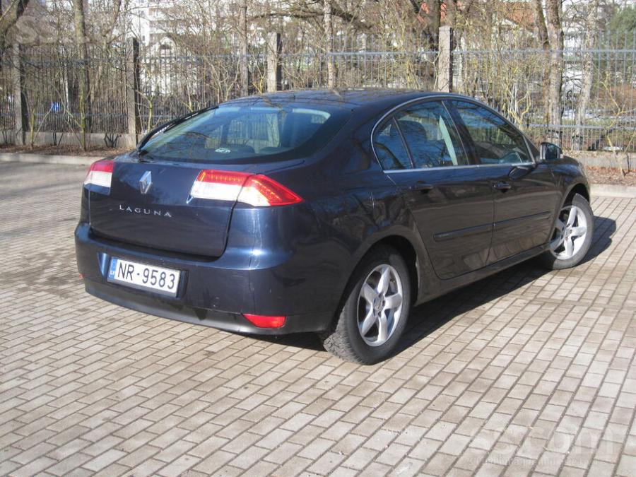 Blue Renault Laguna 2007 in Riga, with an engine capacity of 2.00 L and mileage of 0 thousand km for 1950 €, photo 8 on AUTOMOTO.COM.LV