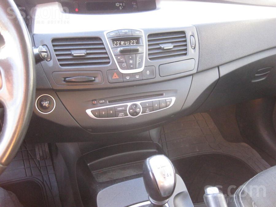 Blue Renault Laguna 2007 in Riga, with an engine capacity of 2.00 L and mileage of 0 thousand km for 1950 €, photo 10 on AUTOMOTO.COM.LV