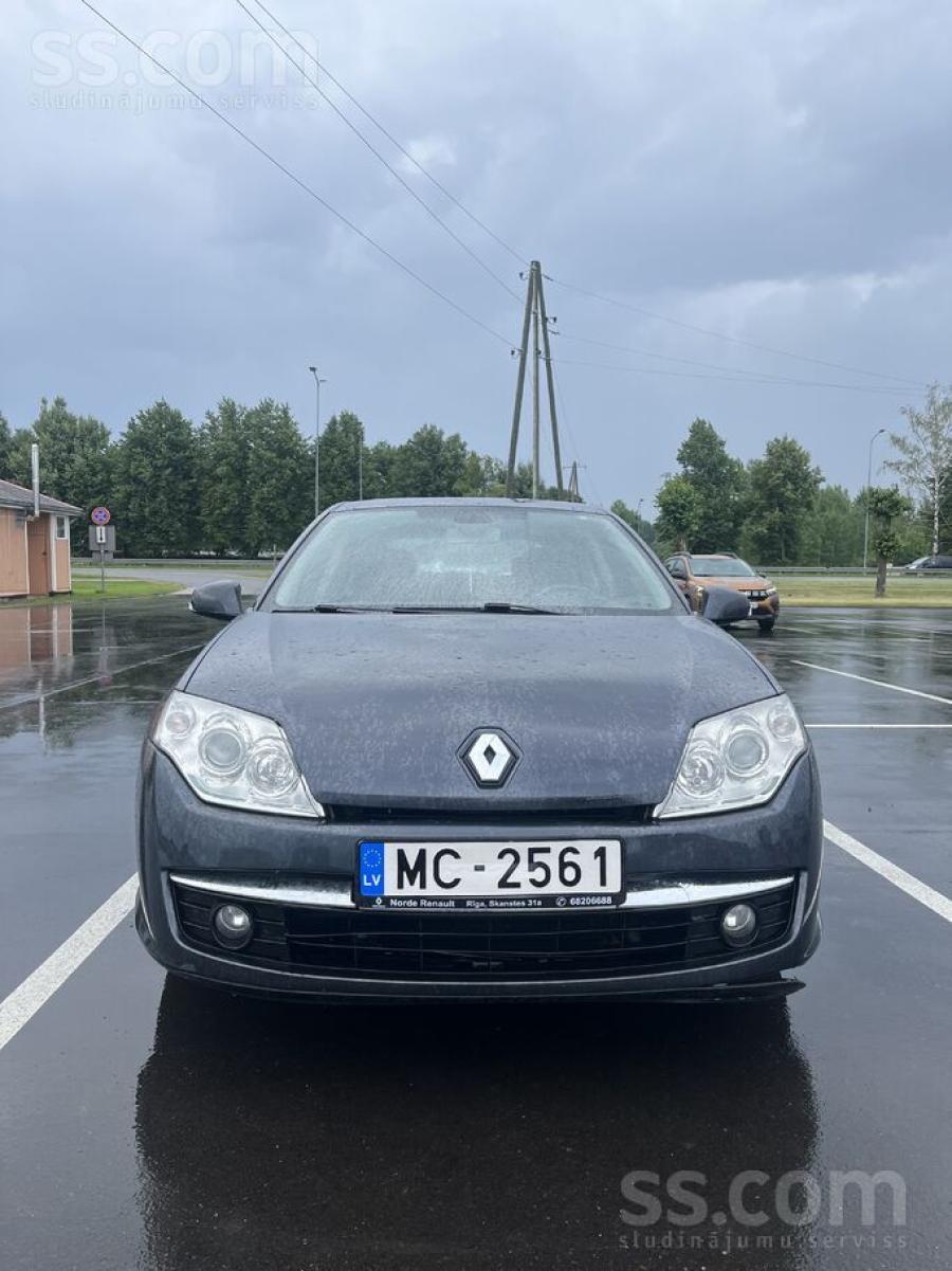 Zils Renault Laguna 2009 Rīga, ar dzinēja tilpumu 2.00 L un nobraukumu 187 tūkst. km par 3200 €, foto 1 vietnē AUTOMOTO.COM.LV