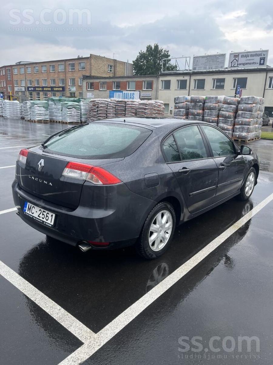 Zils Renault Laguna 2009 Rīga, ar dzinēja tilpumu 2.00 L un nobraukumu 187 tūkst. km par 3200 €, foto 4 vietnē AUTOMOTO.COM.LV