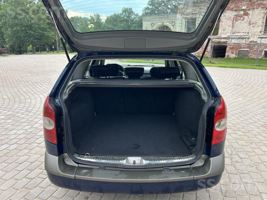 Zils Renault Laguna 2001 Gulbene, ar dzinēja tilpumu 1.90 L un nobraukumu 385 tūkst. km par 650 €, foto 6 vietnē AUTOMOTO.COM.LV