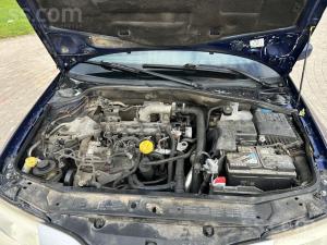 Zils Renault Laguna 2001 Gulbene, ar dzinēja tilpumu 1.90 L un nobraukumu 385 tūkst. km par 650 €, foto 8 vietnē AUTOMOTO.COM.LV