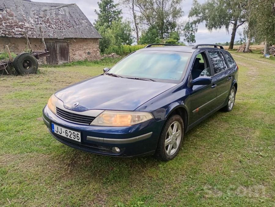 Blue Renault Laguna 2002 in Tukums, with an engine capacity of 1.80 L and mileage of 300 thousand km for 200 €, photo 1 on AUTOMOTO.COM.LV