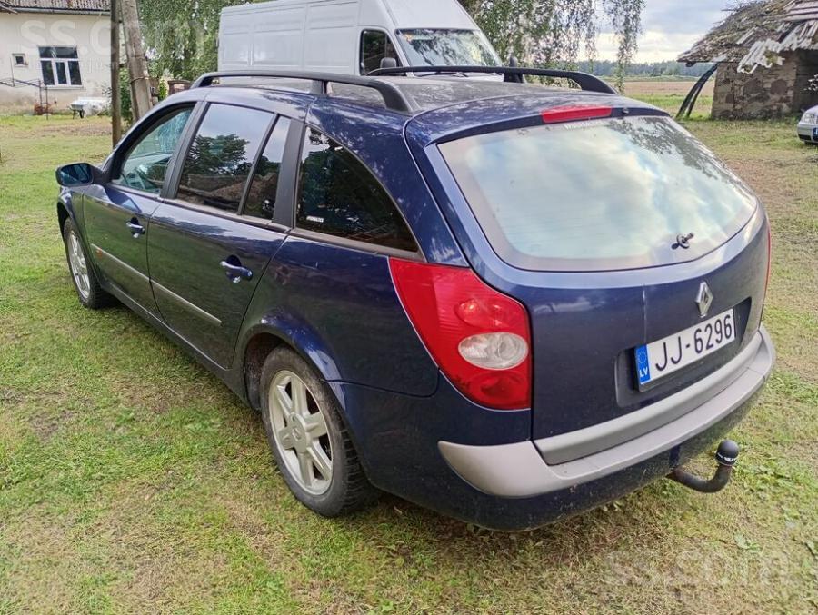 Blue Renault Laguna 2002 in Tukums, with an engine capacity of 1.80 L and mileage of 300 thousand km for 200 €, photo 5 on AUTOMOTO.COM.LV
