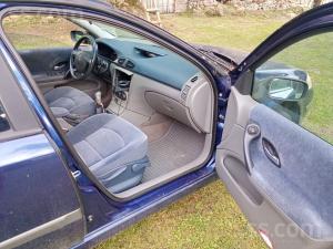 Blue Renault Laguna 2002 in Tukums, with an engine capacity of 1.80 L and mileage of 300 thousand km for 200 €, photo 9 on AUTOMOTO.COM.LV